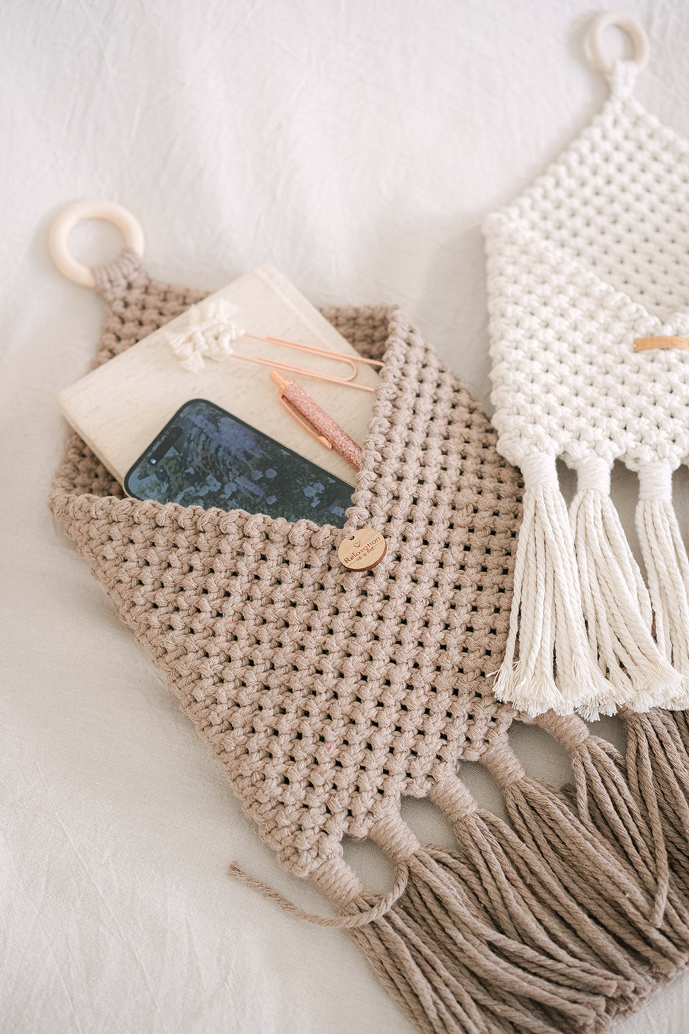 Hanging Pocket – Relaxation in a Box
